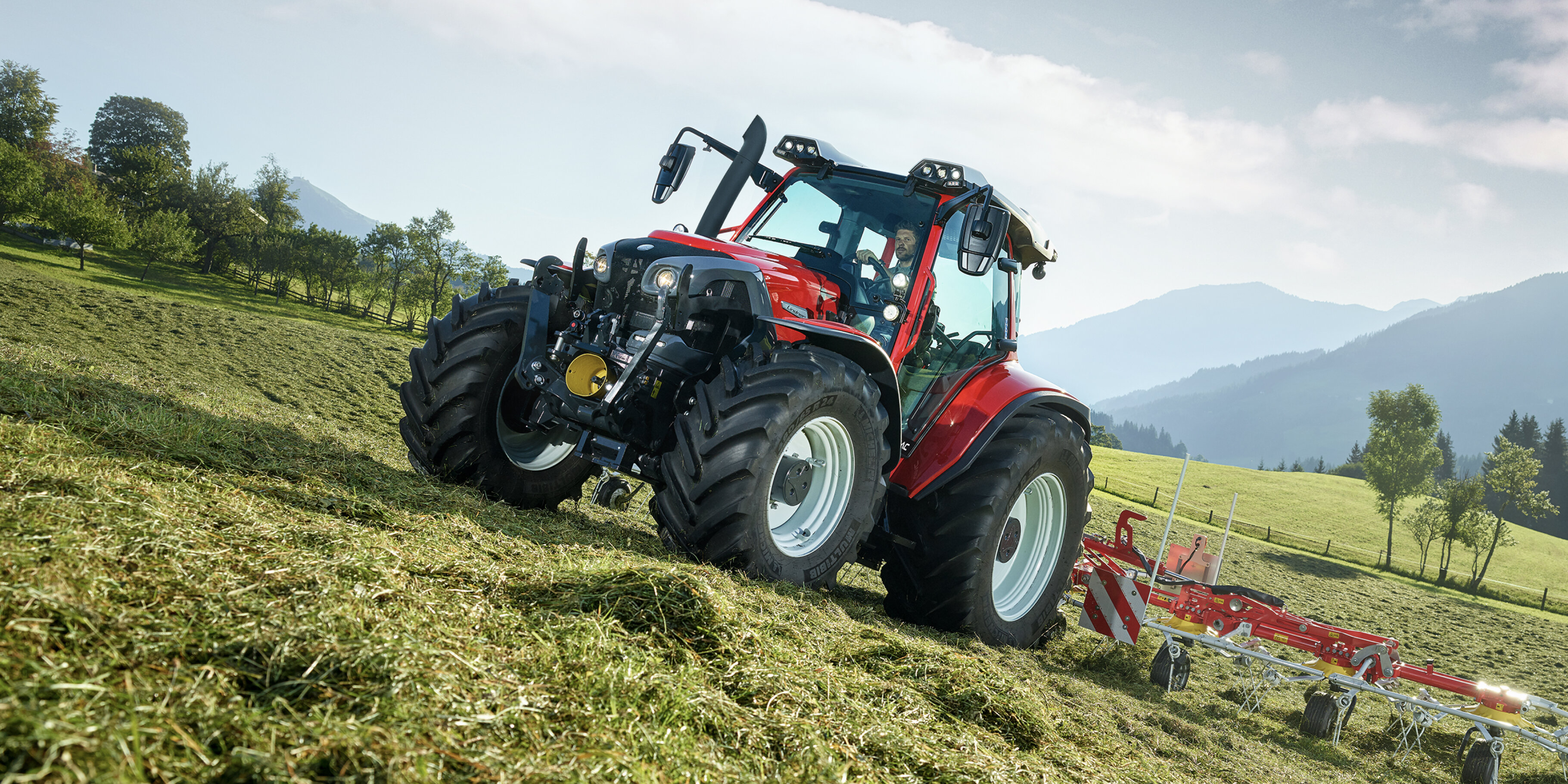 Lintrac tractors by Lindner | Lindner Traktoren
