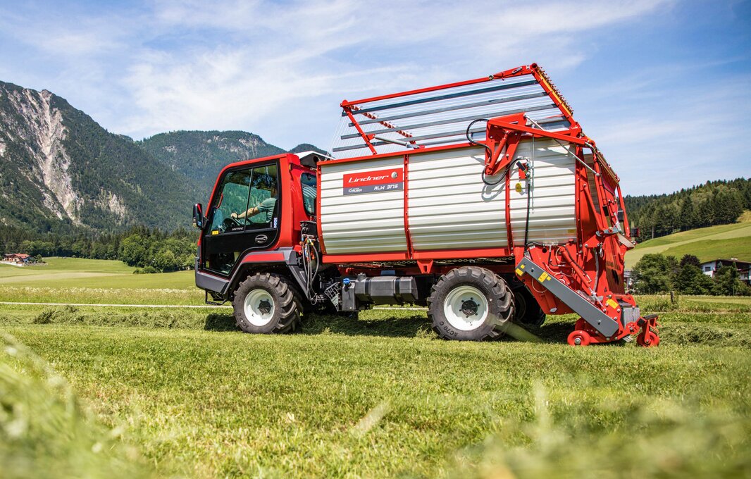Unitrac-Serie - mehr als ein Transporter | Lindner Traktoren