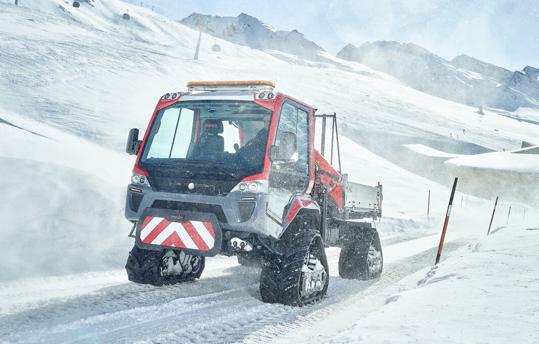 Unitrac-Serie - mehr als ein Transporter | Lindner Traktoren